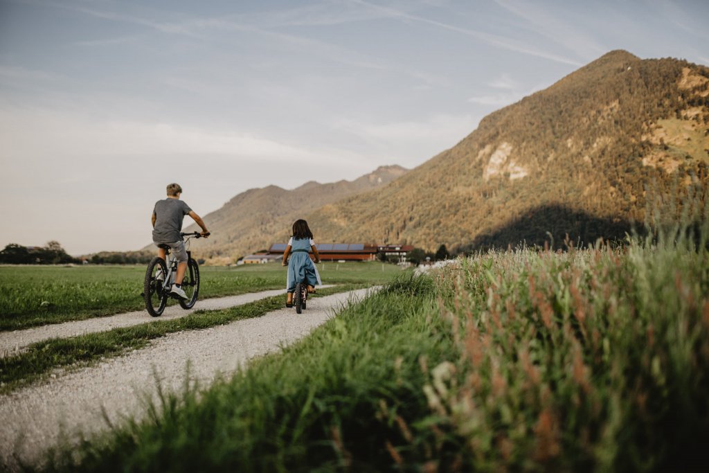 Radfahren und Wandern im Chiemgau - Landhotel Weßner Hof